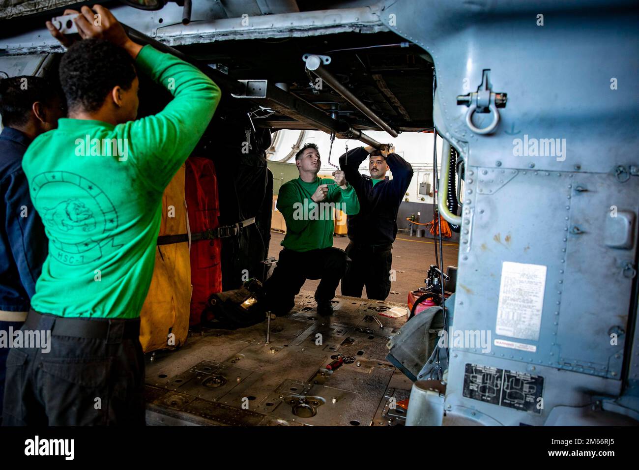 Fast install hi-res stock photography and images - Alamy