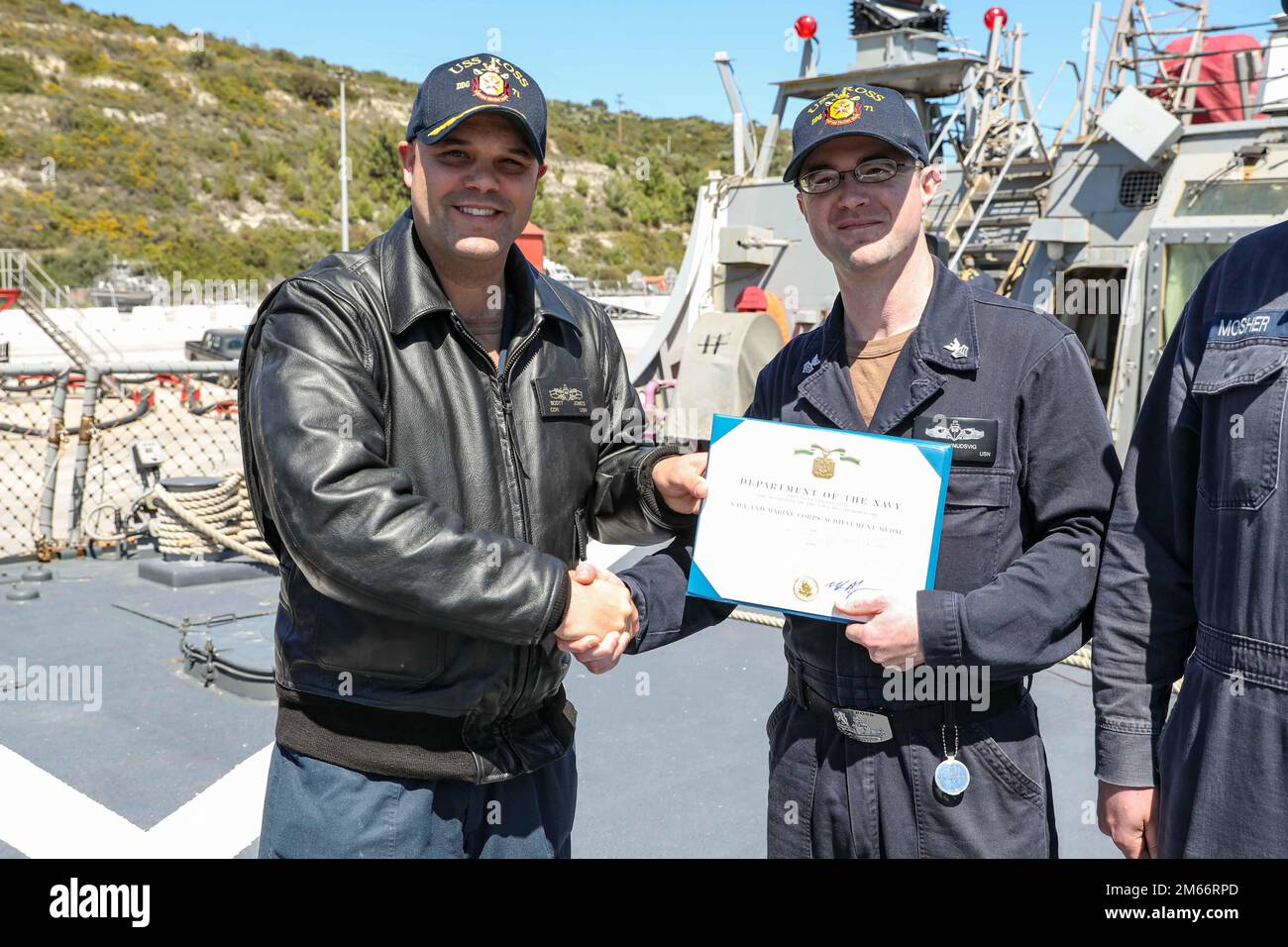 220408-N-UN585-3015 SOUDA BAY, Greece (April 8, 2022) Cmdr. Scott Jones ...