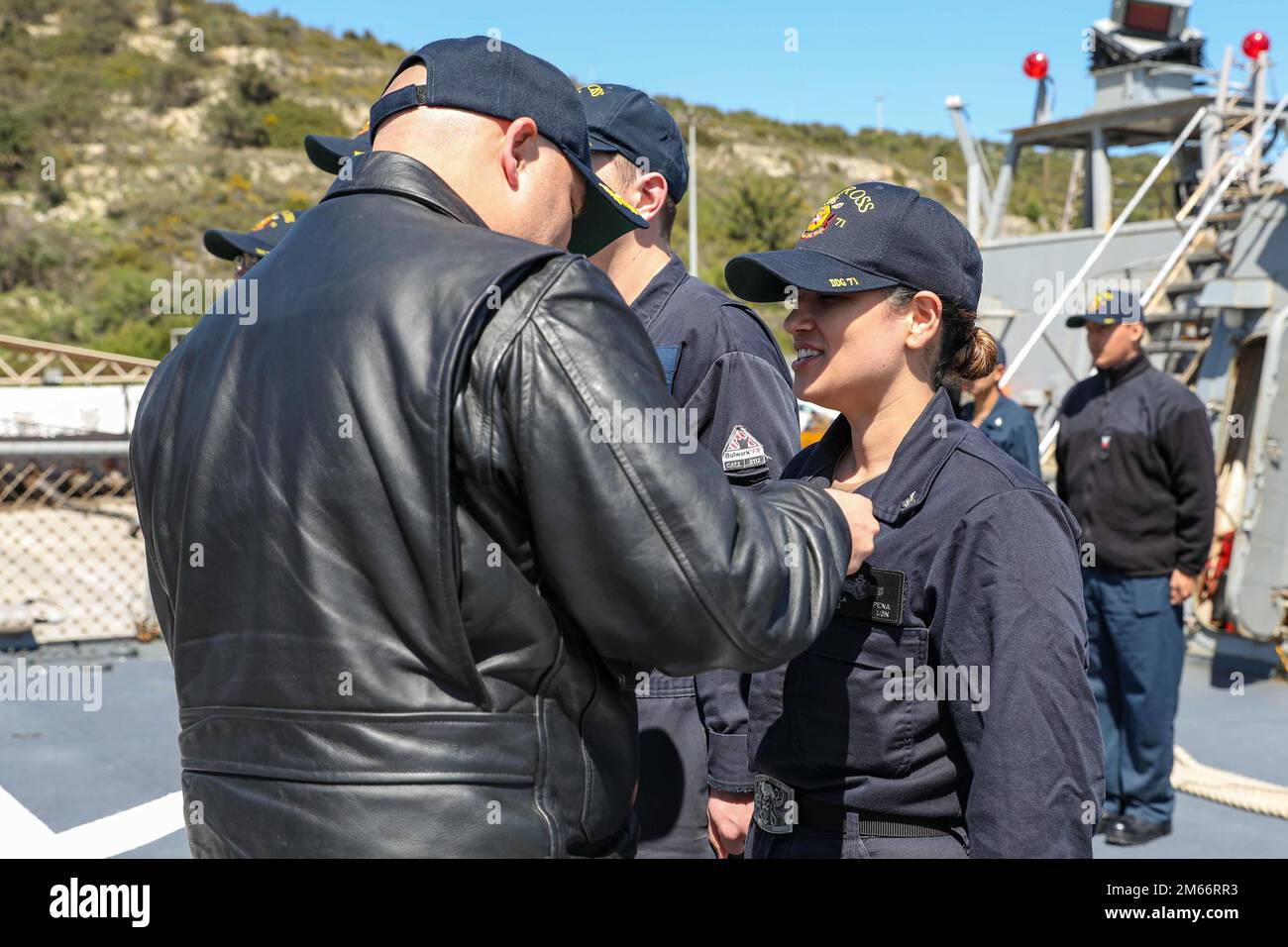 220408-N-UN585-3030 SOUDA BAY, Greece (April 8, 2022) Cmdr. Scott Jones ...