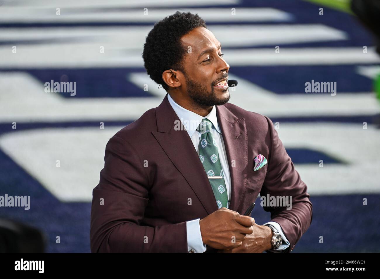 ESPN reporter Desmond Howard before the Rose Bowl game on Monday, Jan ...