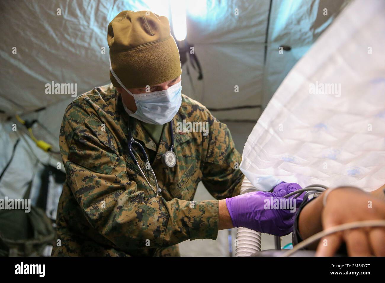 U.S. Navy Capt. John Vincent, an anesthesiologist with 1st Medical ...