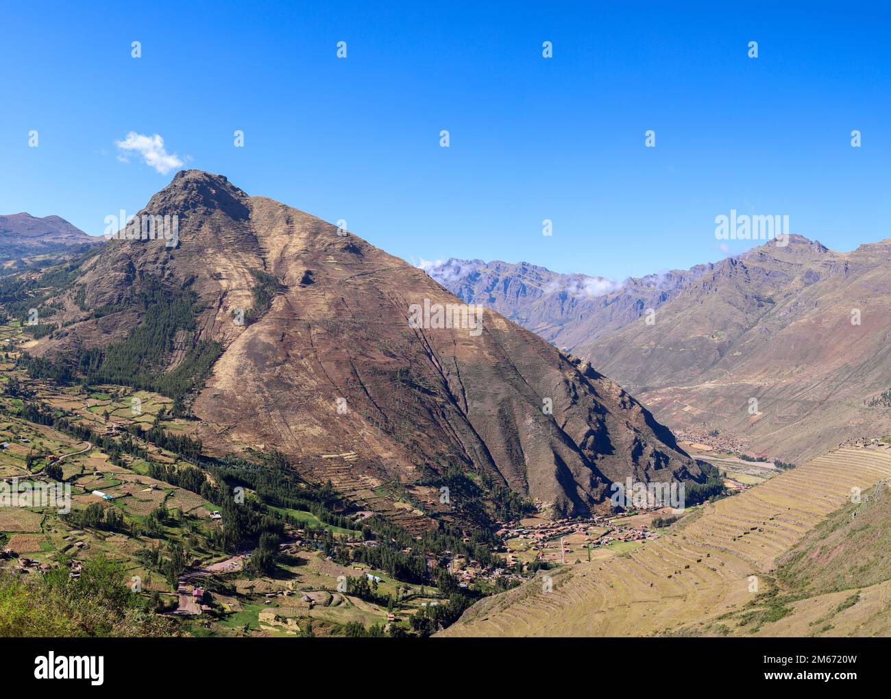 Nice view of the Pisac ruins in Cusco. Peru Stock Photo - Alamy