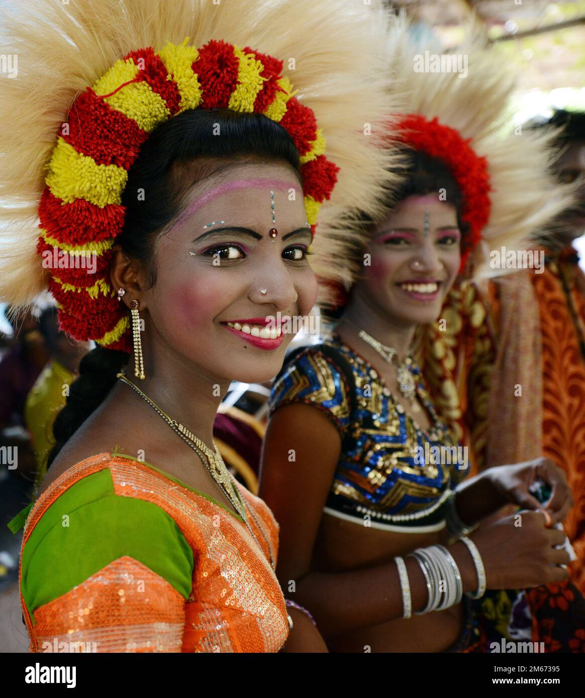 Pretty tamil girl hi-res stock photography and images - Alamy