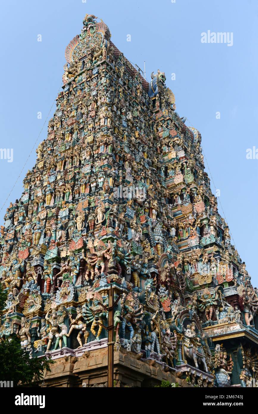 Candy colored deity statues hi-res stock photography and images - Alamy