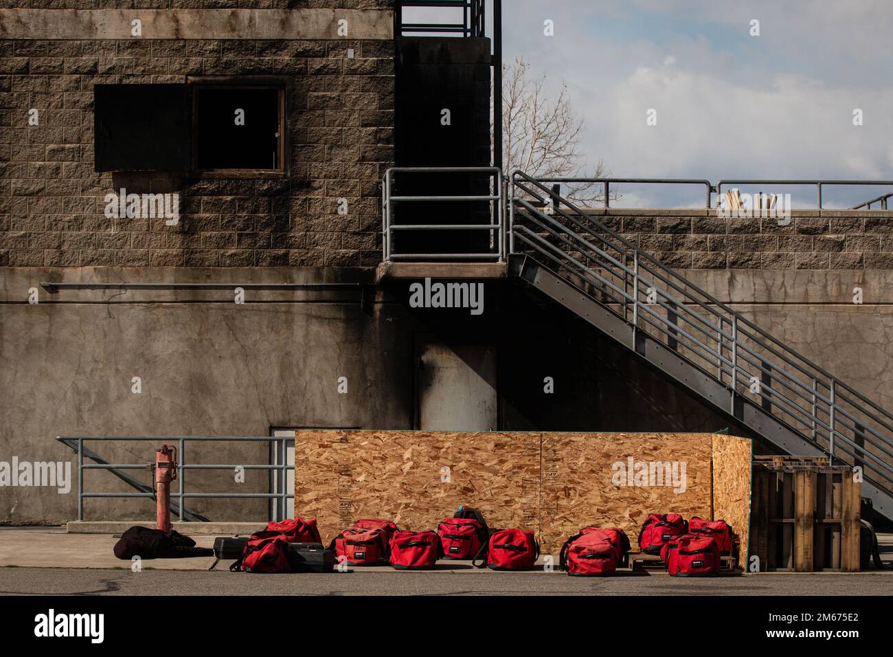 U.S. Army service members with the 10th Homeland Response Force ...