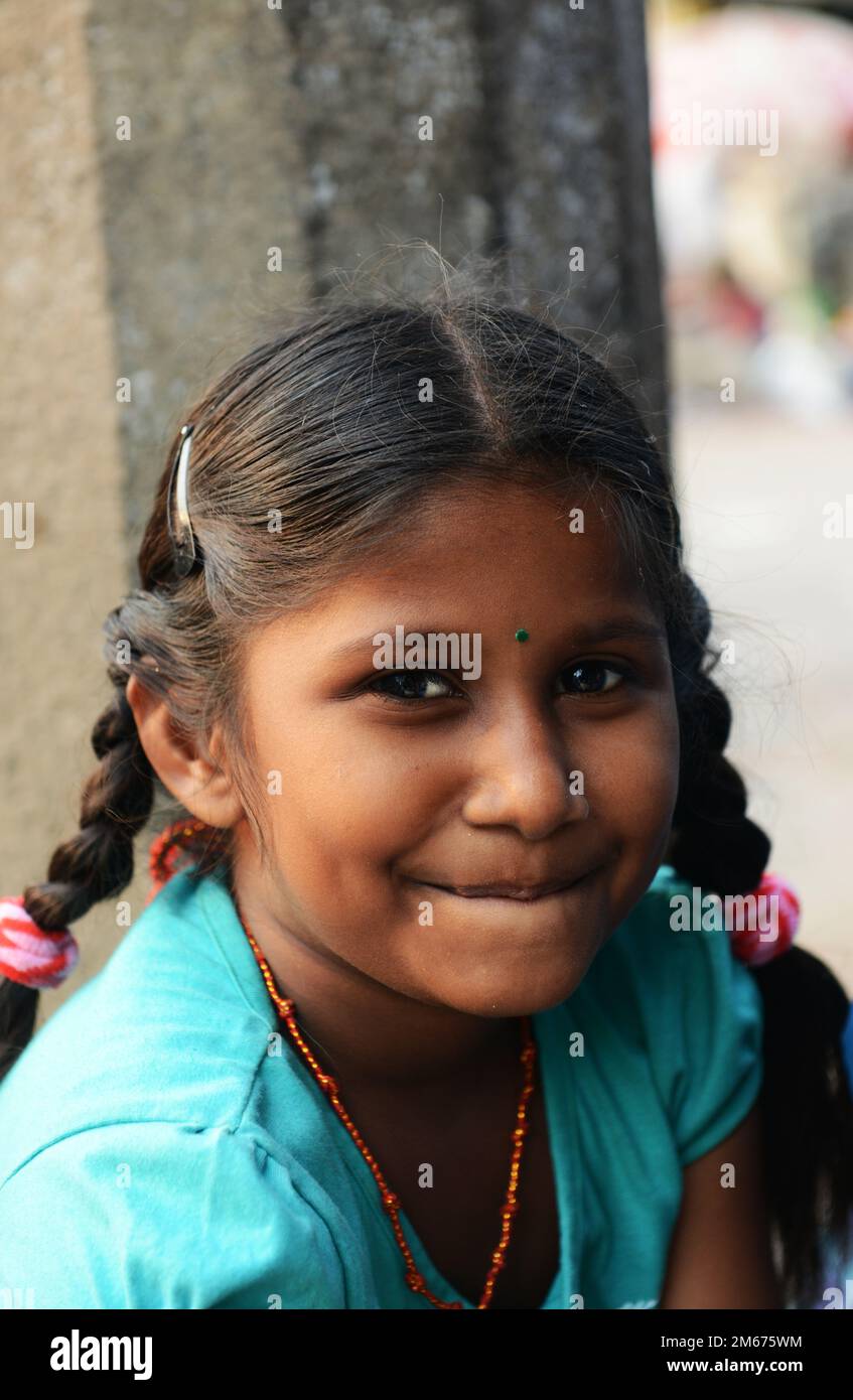 Tamil girl hi-res stock photography and images - Alamy Tamil girl hi-res stock photography and images - Alamy