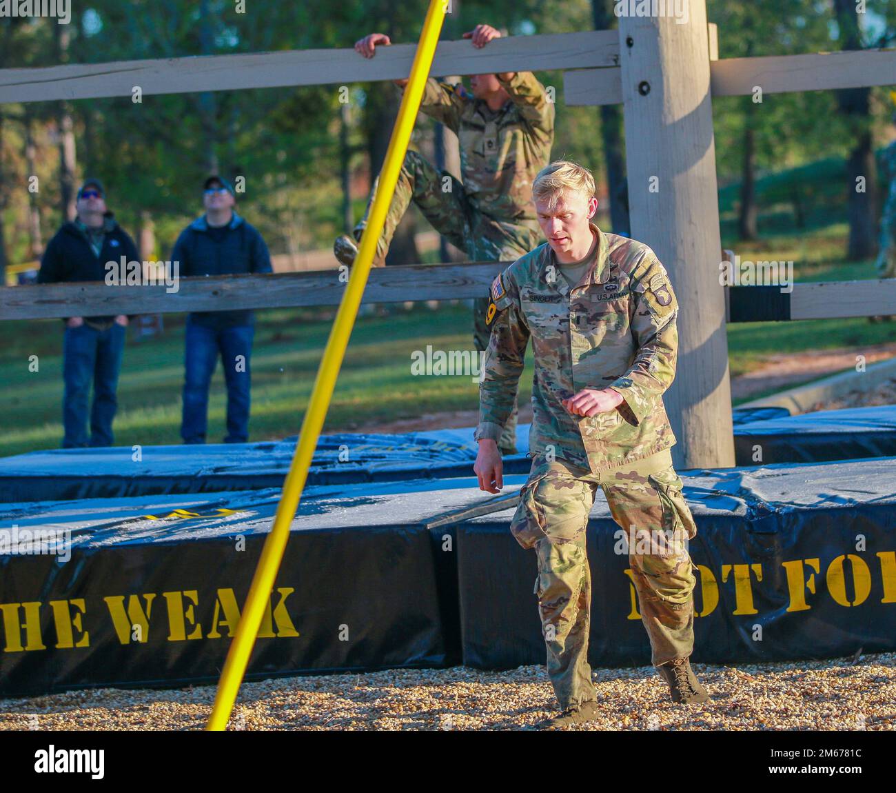 1st Lt. Michael Singer, 1st Battalion 187th Infantry Regiment, 3rd ...
