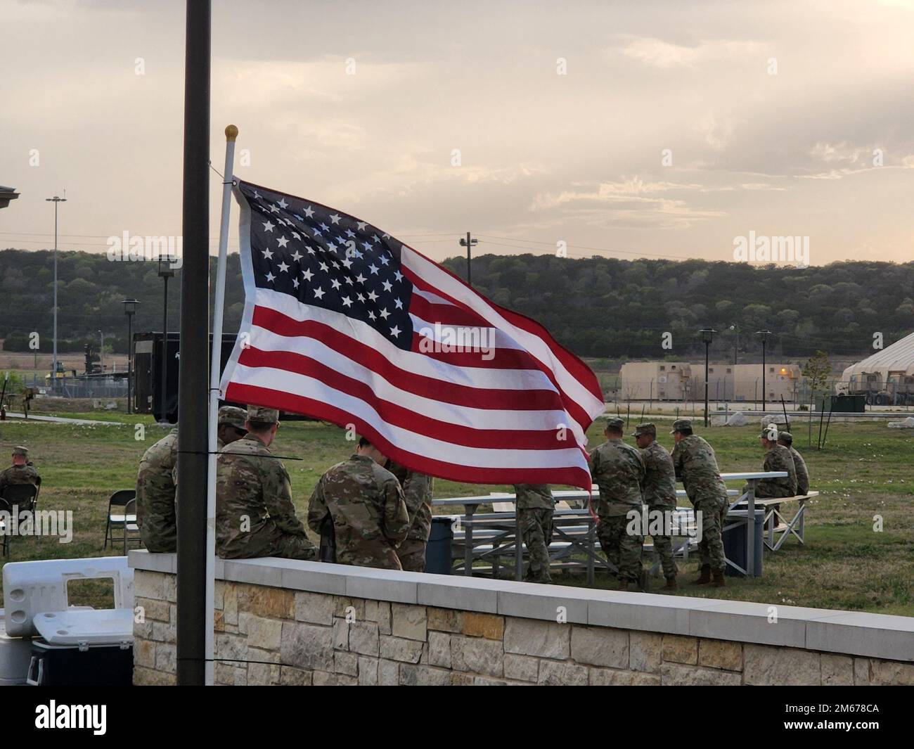 Mobilizing and demobilizing Soldiers gather during a Military Heroes ...