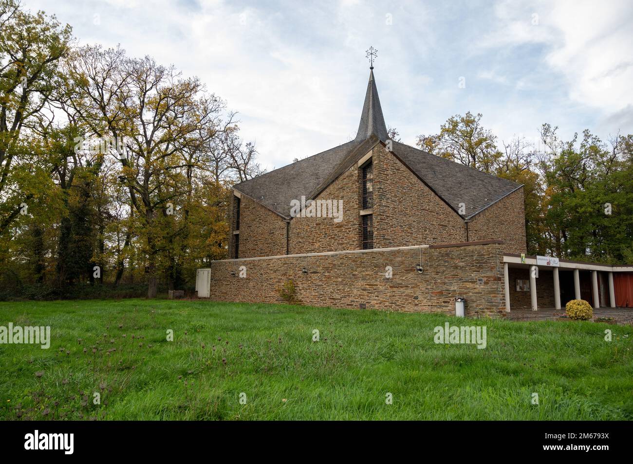 Wittlich, Germany. 09th Nov, 2022. The Church of St. Paul in Wittlich ...
