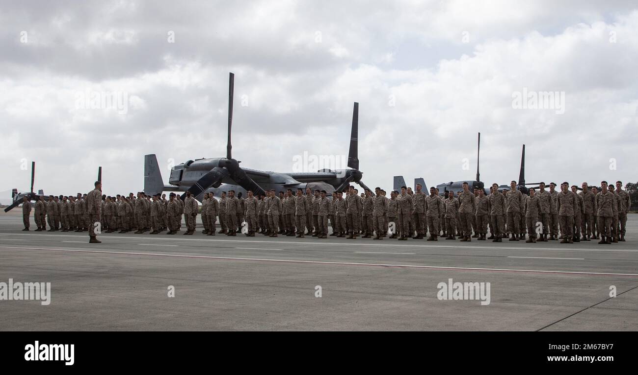 U.S. Marines with Marine Medium Tiltrotor Squadron (VMM) 161, Marine ...
