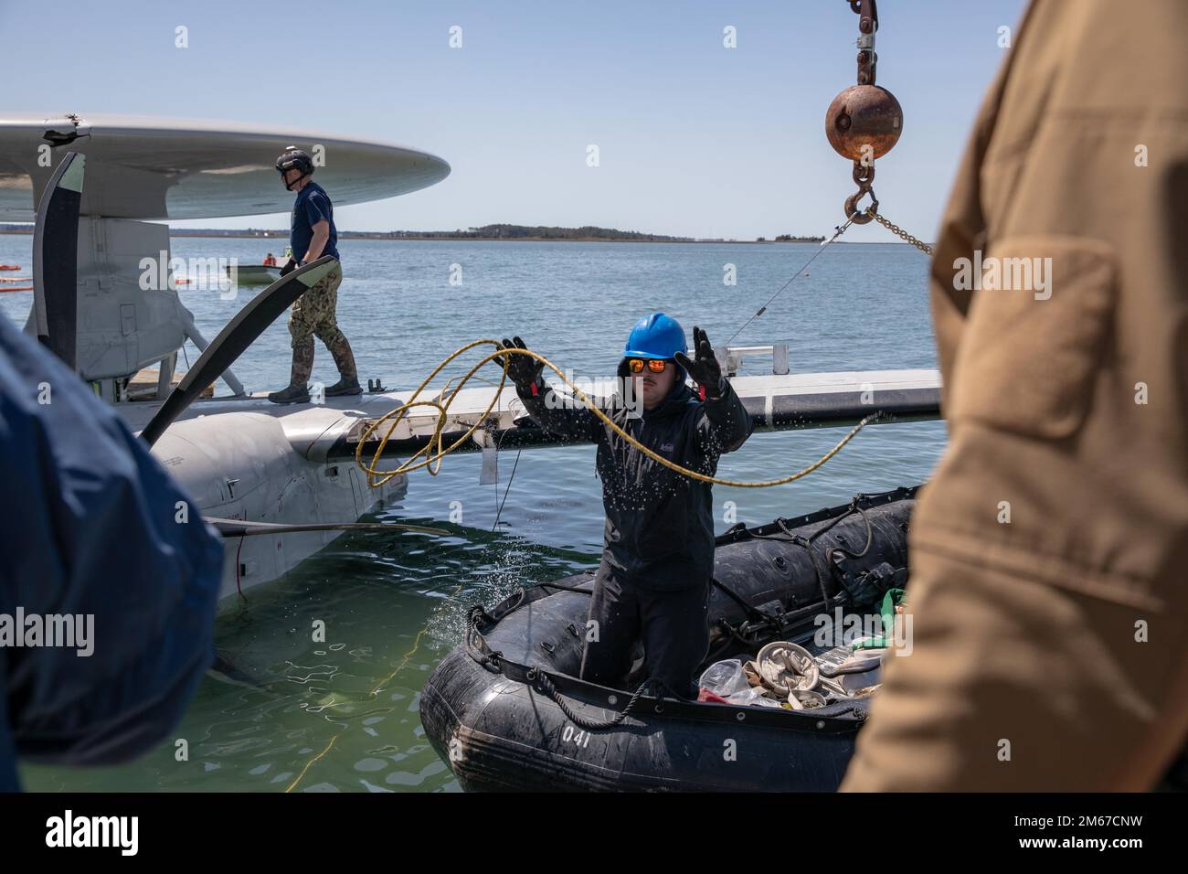 220411-N-TC847-1246 CHINCOTEAGUE BAY (April 11, 2022) Navy Diver 3rd ...