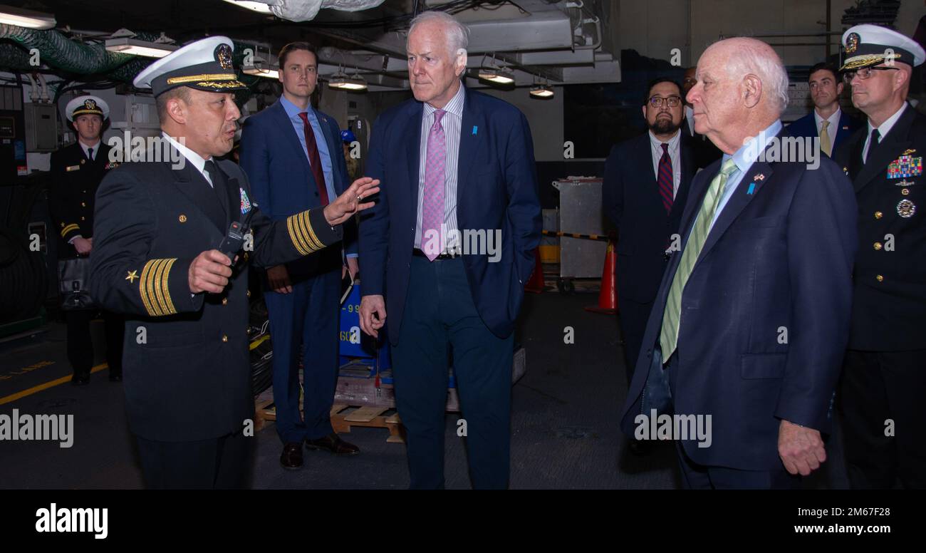 220412-N-RC359-1041 YOKOSUKA, Japan (April 12, 2022) Capt. Fred ...