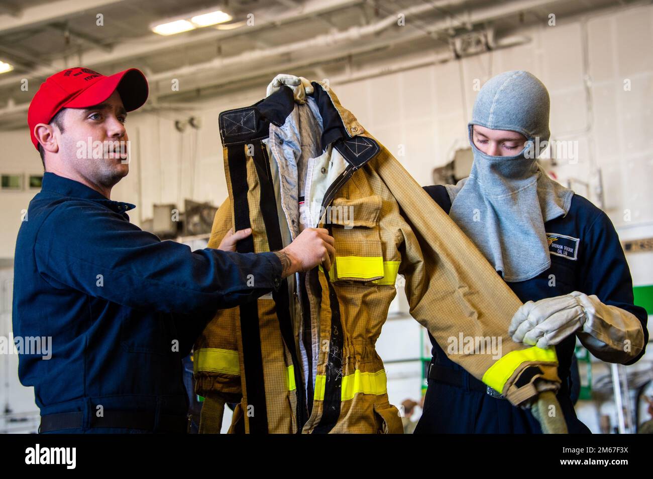 220412-N-EE352-1109 SAN DIEGO (April 12, 2022) Damage Controlman 1st ...