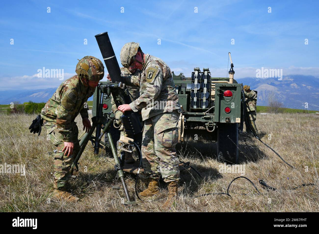 120 mm mortar system hi-res stock photography and images - Alamy