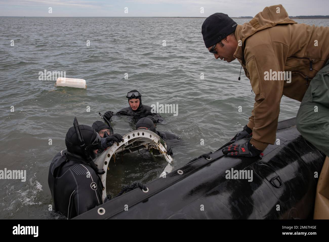 220412-N-TC847-1119 CHINCOTEAGUE BAY (April 12, 2022) Sailors assigned ...