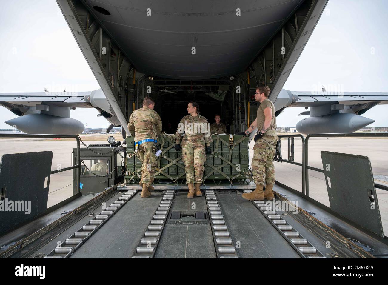 86th mobility squadron hi-res stock photography and images - Alamy