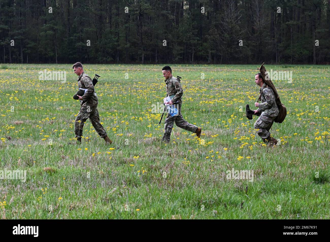 Sniper field operations hi-res stock photography and images - Alamy