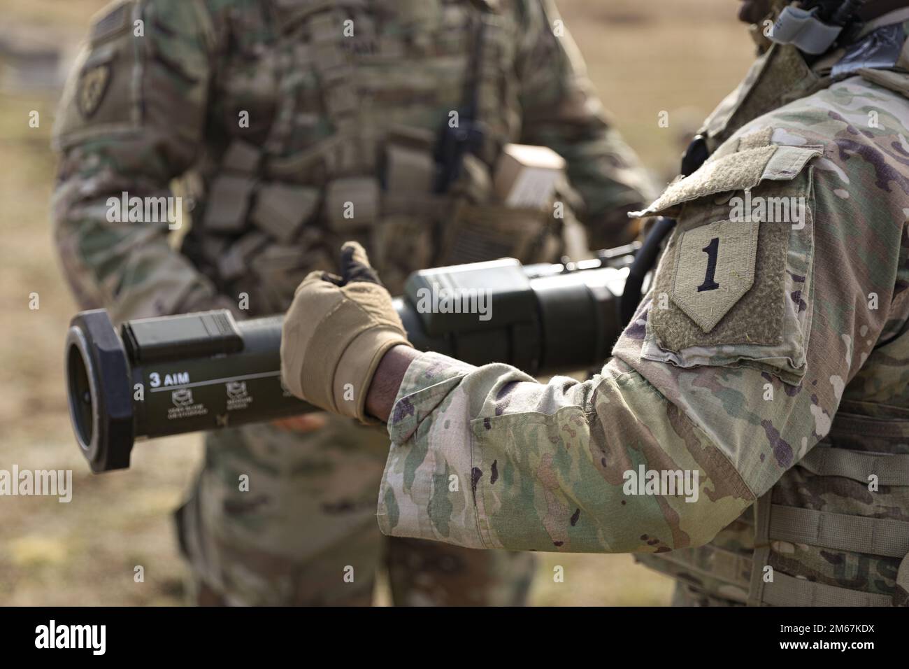 U.S. Army Soldiers assigned to 2nd Battalion, 34th Armored Regiment ...