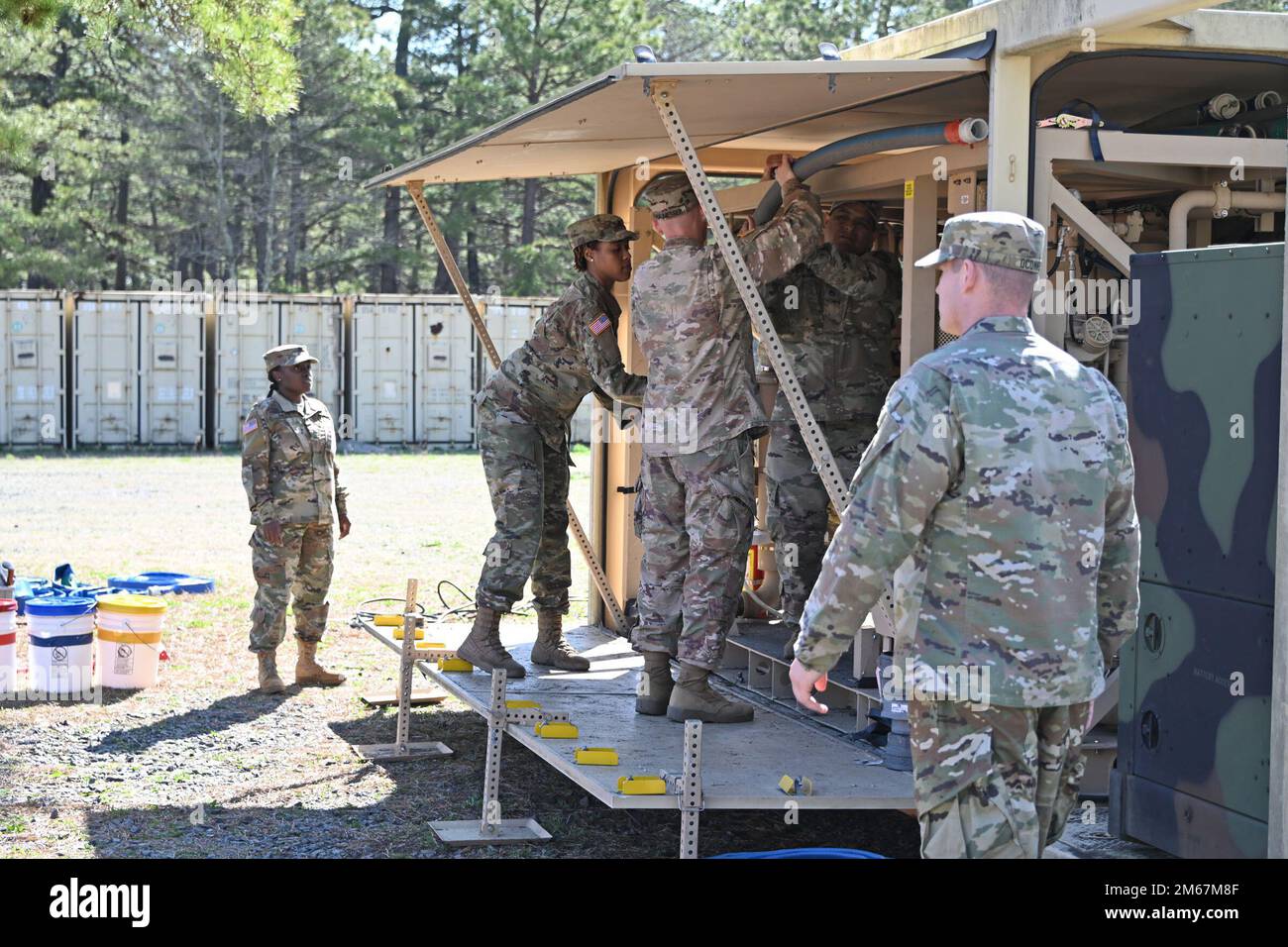 These TTC Dix/ 80th Training Command (TASS) solders are completing the ...