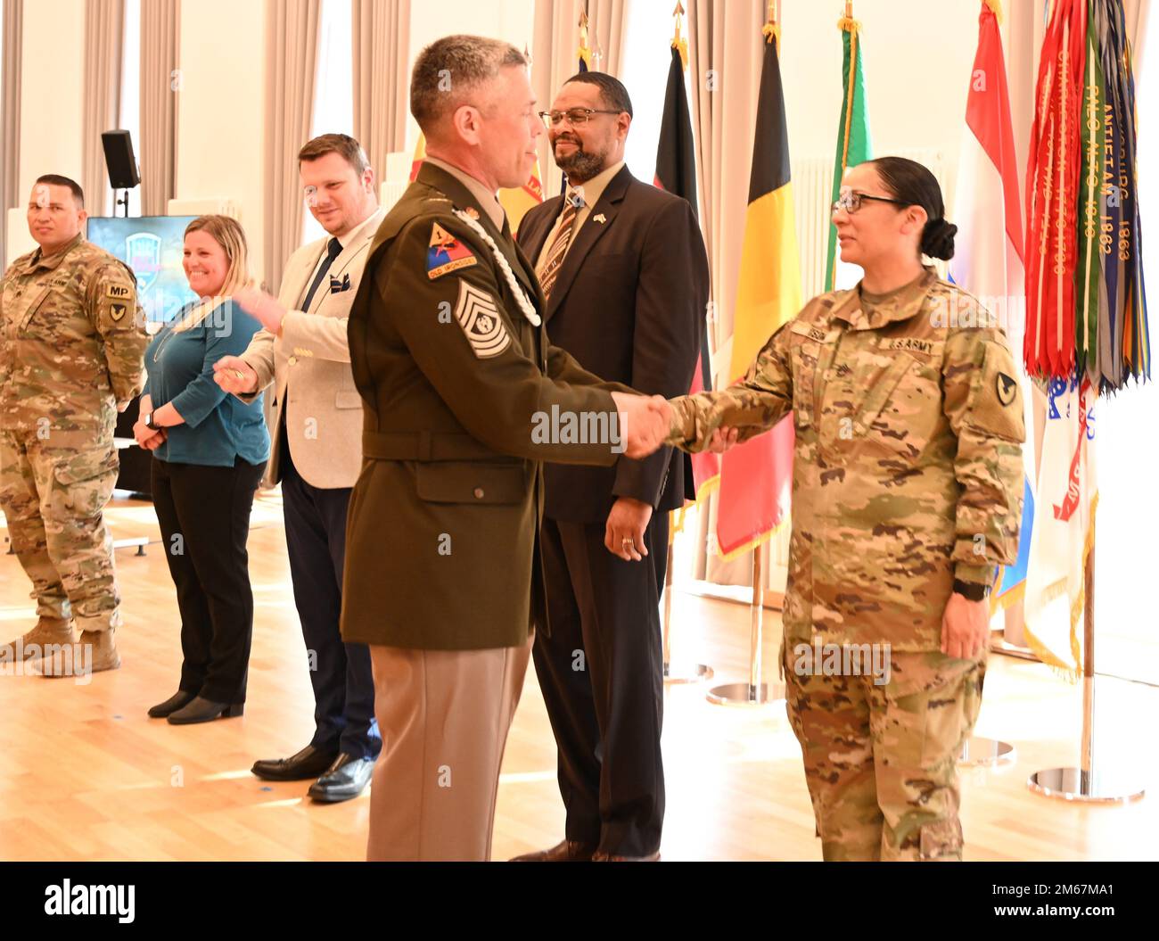 Imcom e hi-res stock photography and images - Alamy