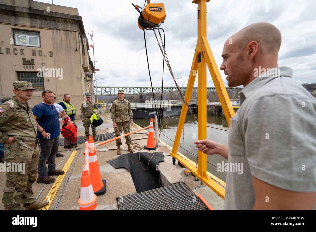 Robert Nuss, U.S. Army Corps of Engineers Pittsburgh District mechanic ...