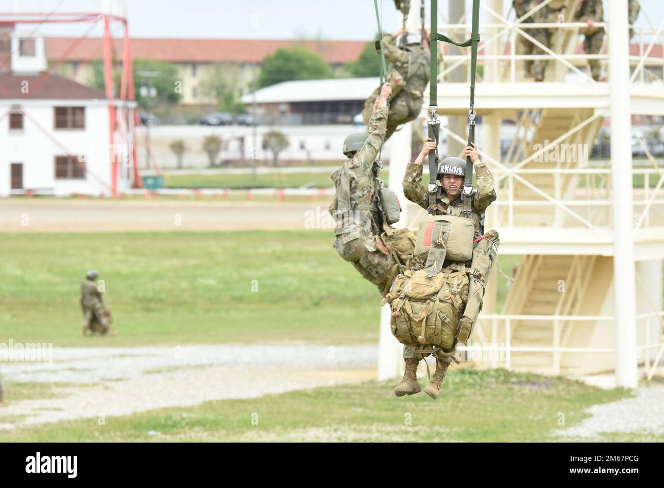 Airborne students complete training at 34-foot jump towers at Fort ...