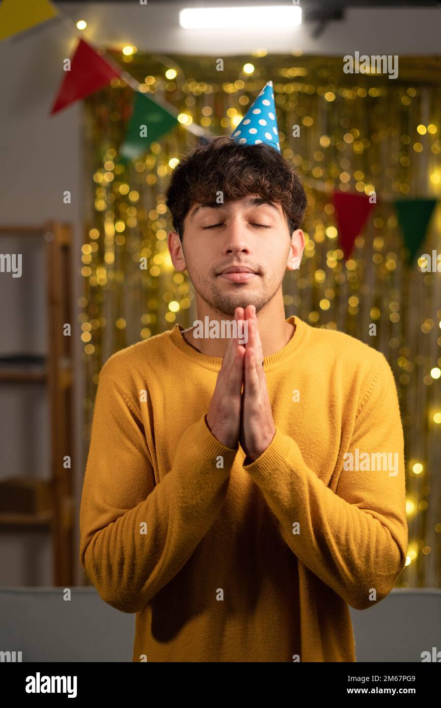 Arab birthday man prays at home on his birthday turns to God through ...