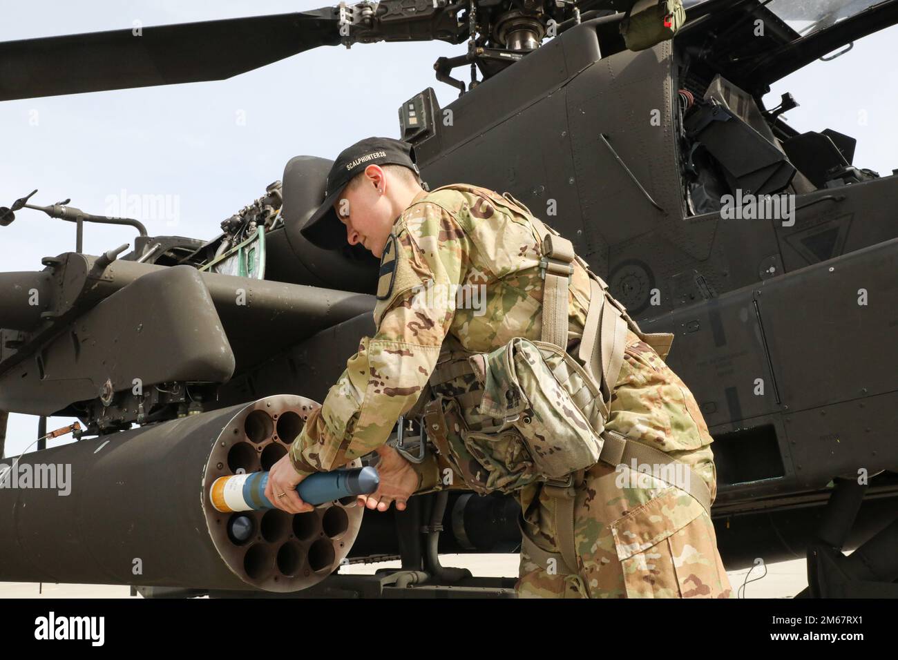 Helicopter rocket launcher hi-res stock photography and images - Alamy