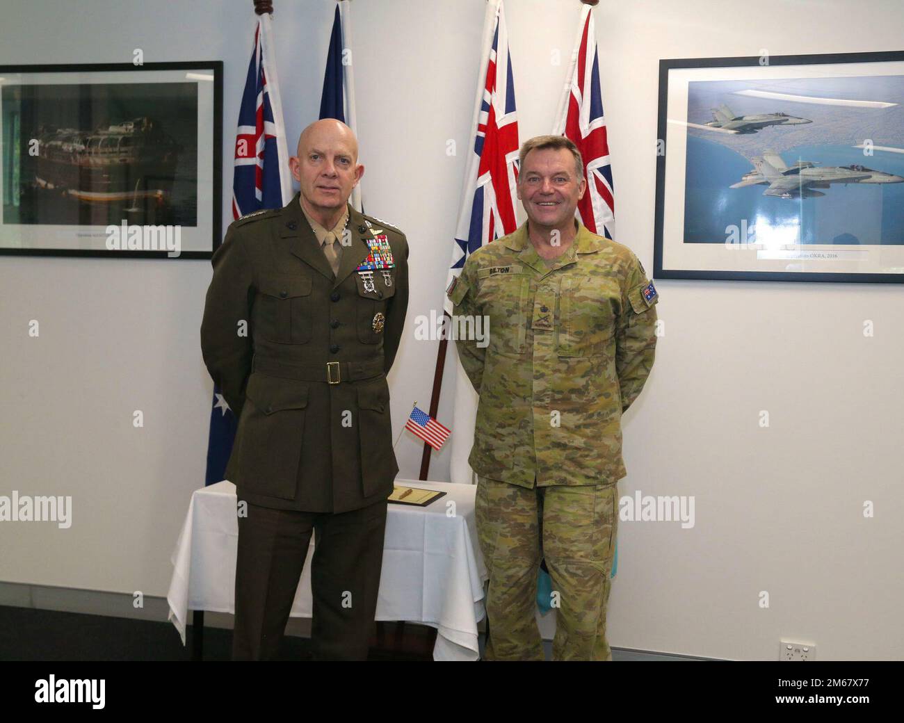 Major general bilton hi-res stock photography and images - Alamy