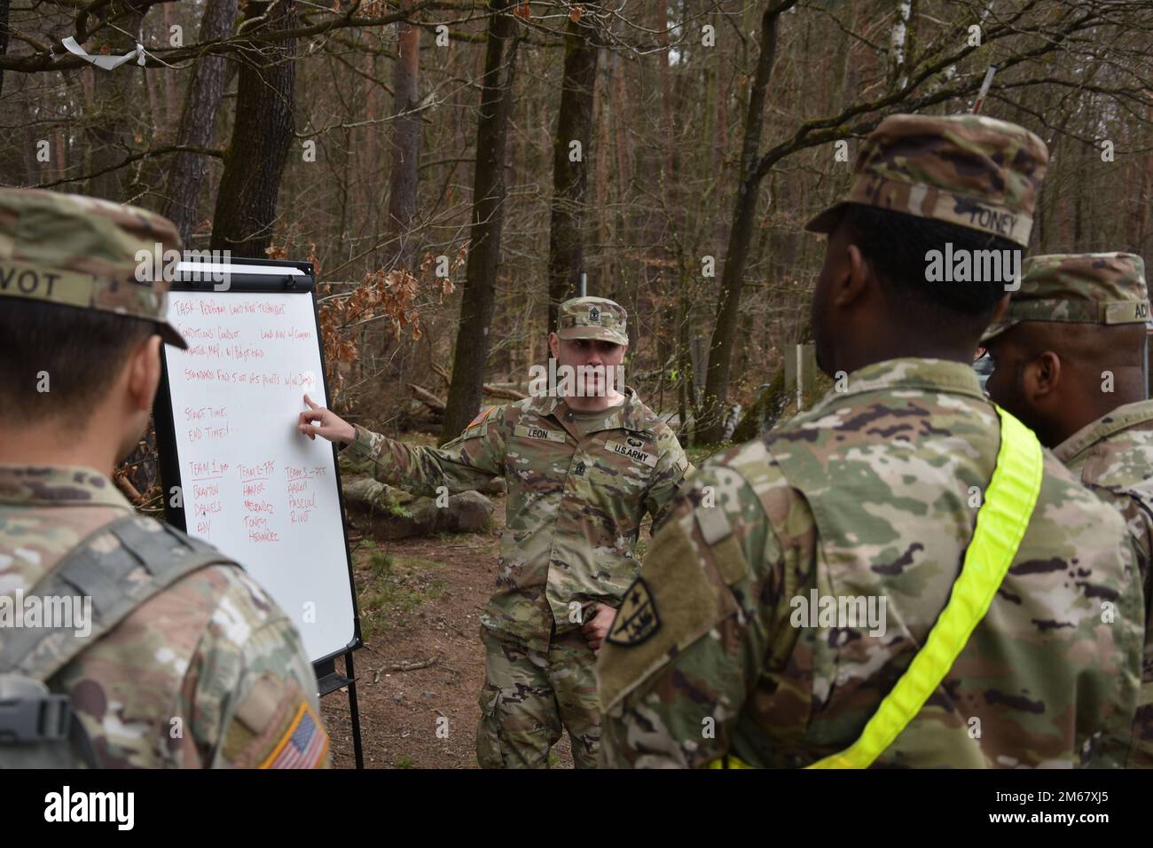 1st Sgt. Mark Leon, from Bronx, New York, briefs participants on tasks ...