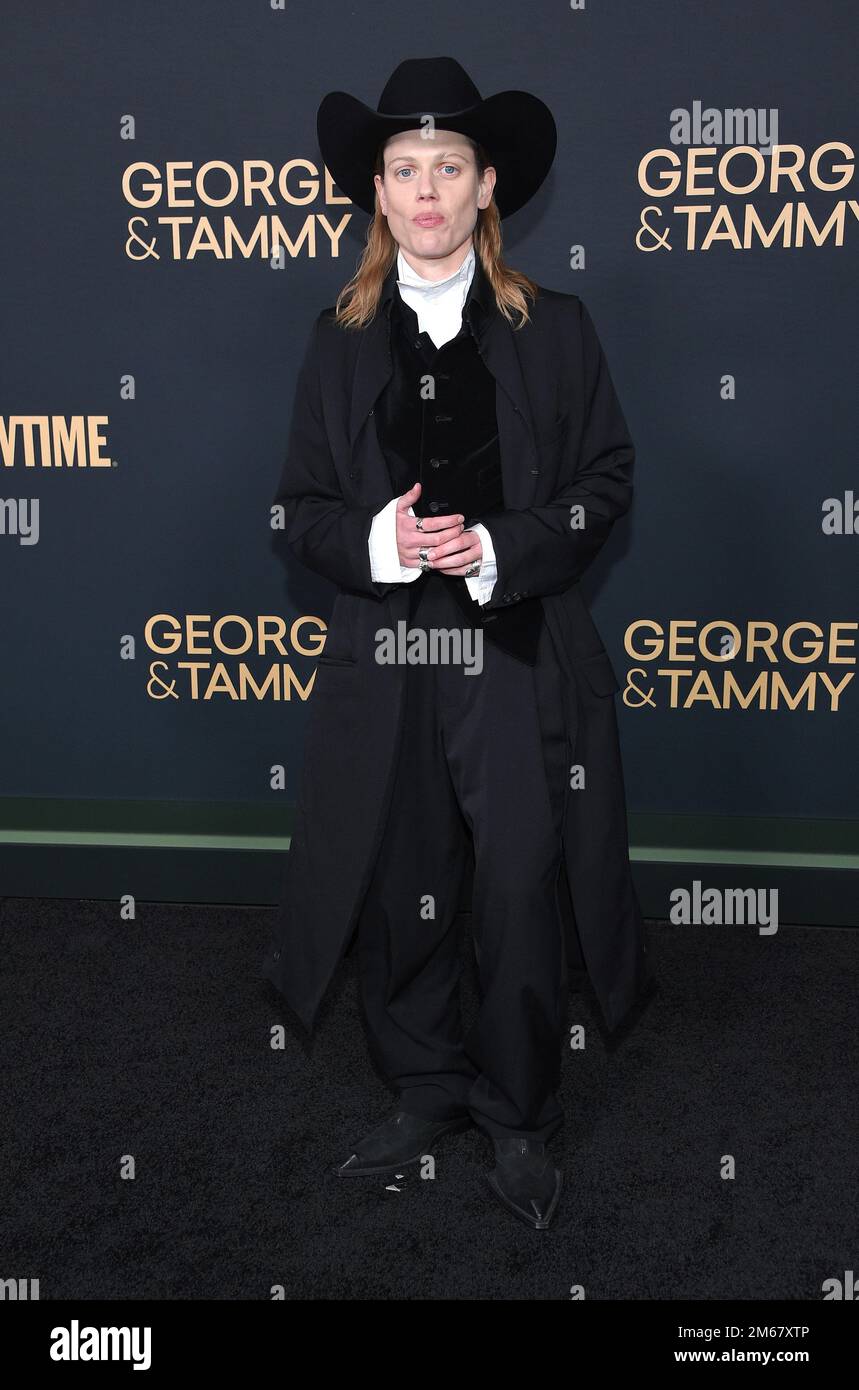 Canadian actor Kelly McCormack arriving to the ‘George & Tammy’ Los ...