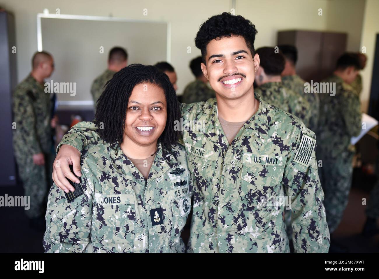 220415-N-TH560-0222 SASEBO, Japan (April 15, 2022) - Command Senior ...