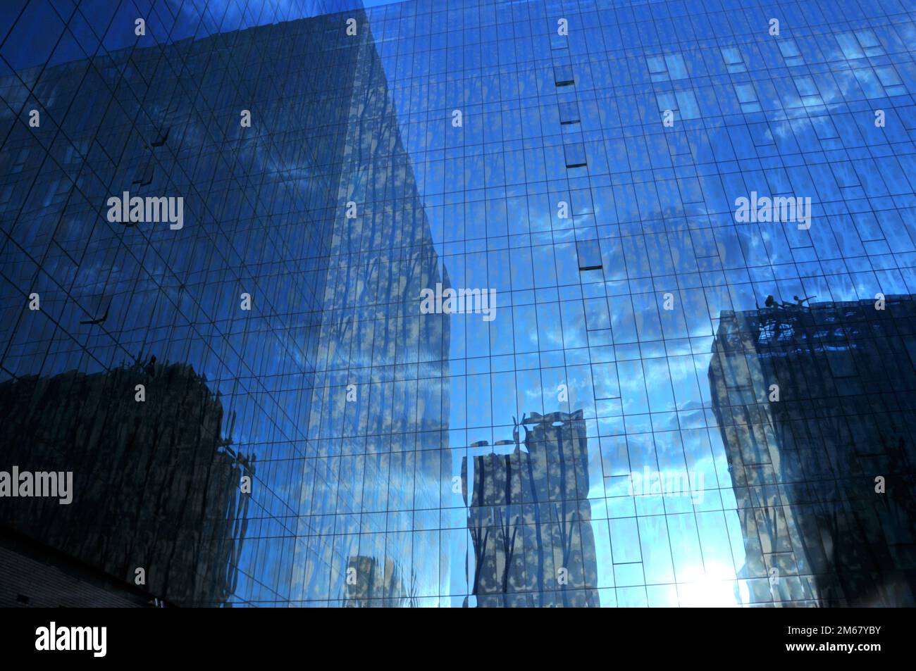 modern architecture with sun reflections Stock Photo - Alamy