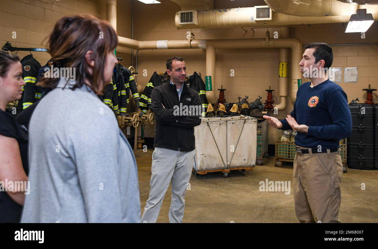 220414-N-MQ631-1250 Members of the Chamber of Commerce of Eastern ...