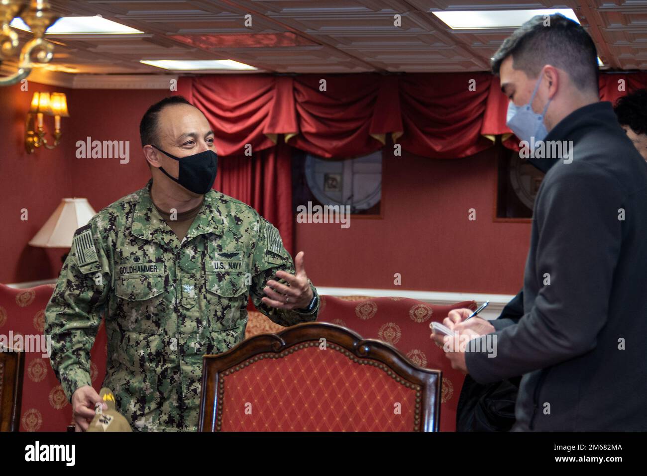 220415-N-WU964-1124 YOKOSUKA, Japan (April 15, 2022) Capt. Fred ...