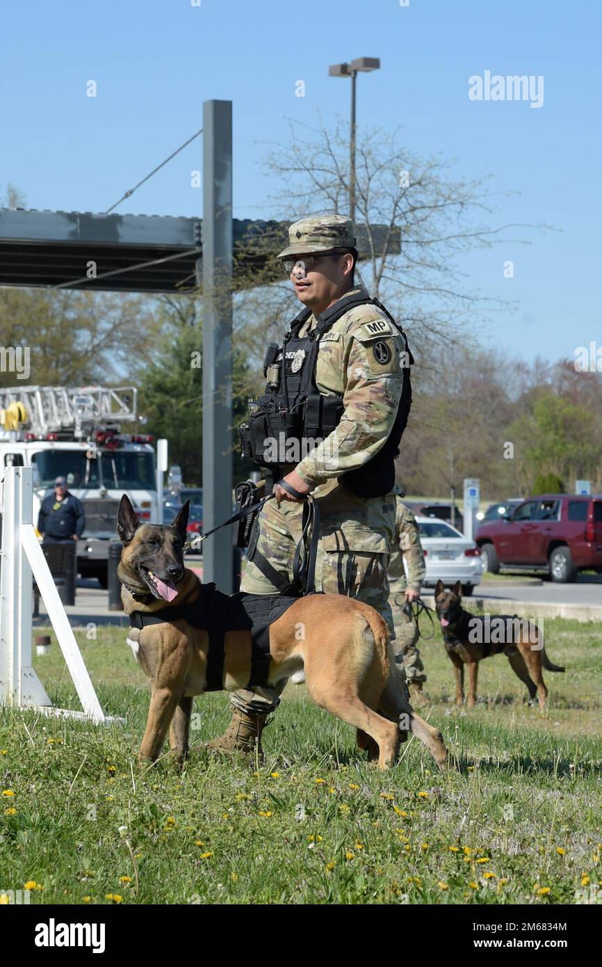 Spc. Raul Sanchez, 2nd Military Police Detachment military working dog ...