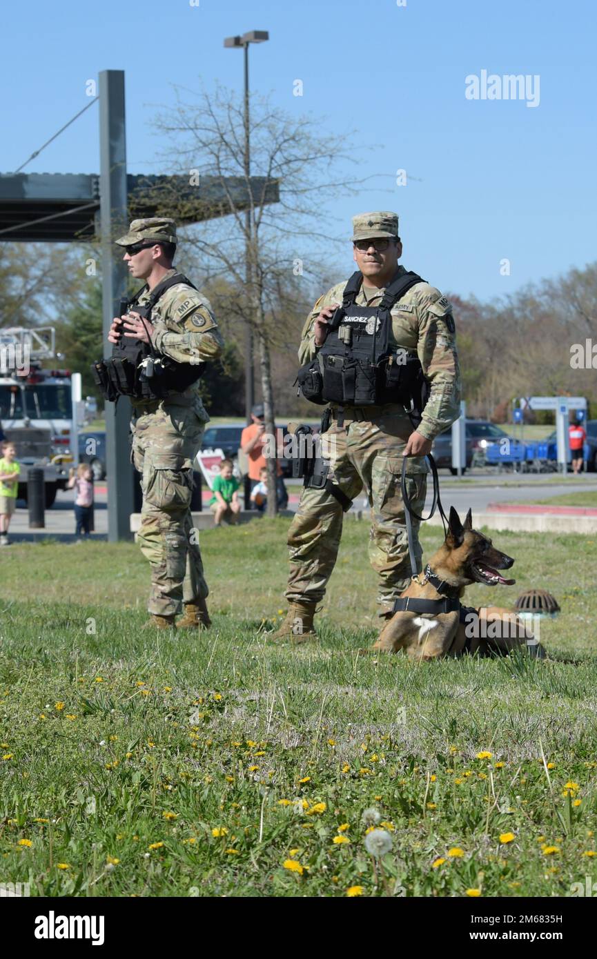 Spc. Raul Sanchez, 2nd Military Police Detachment military working dog ...