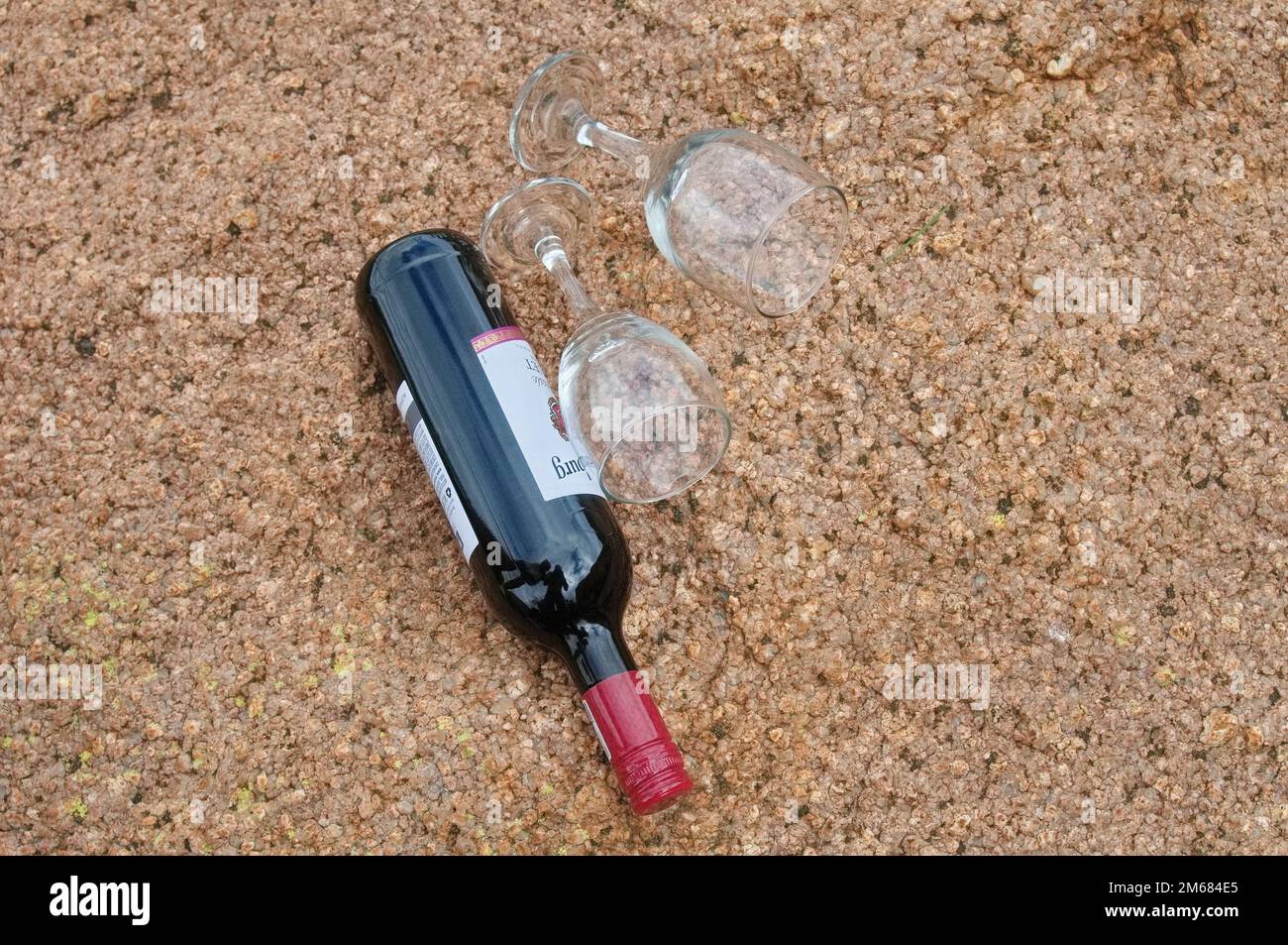 Outdoor sundowner hi-res stock photography and images - Alamy