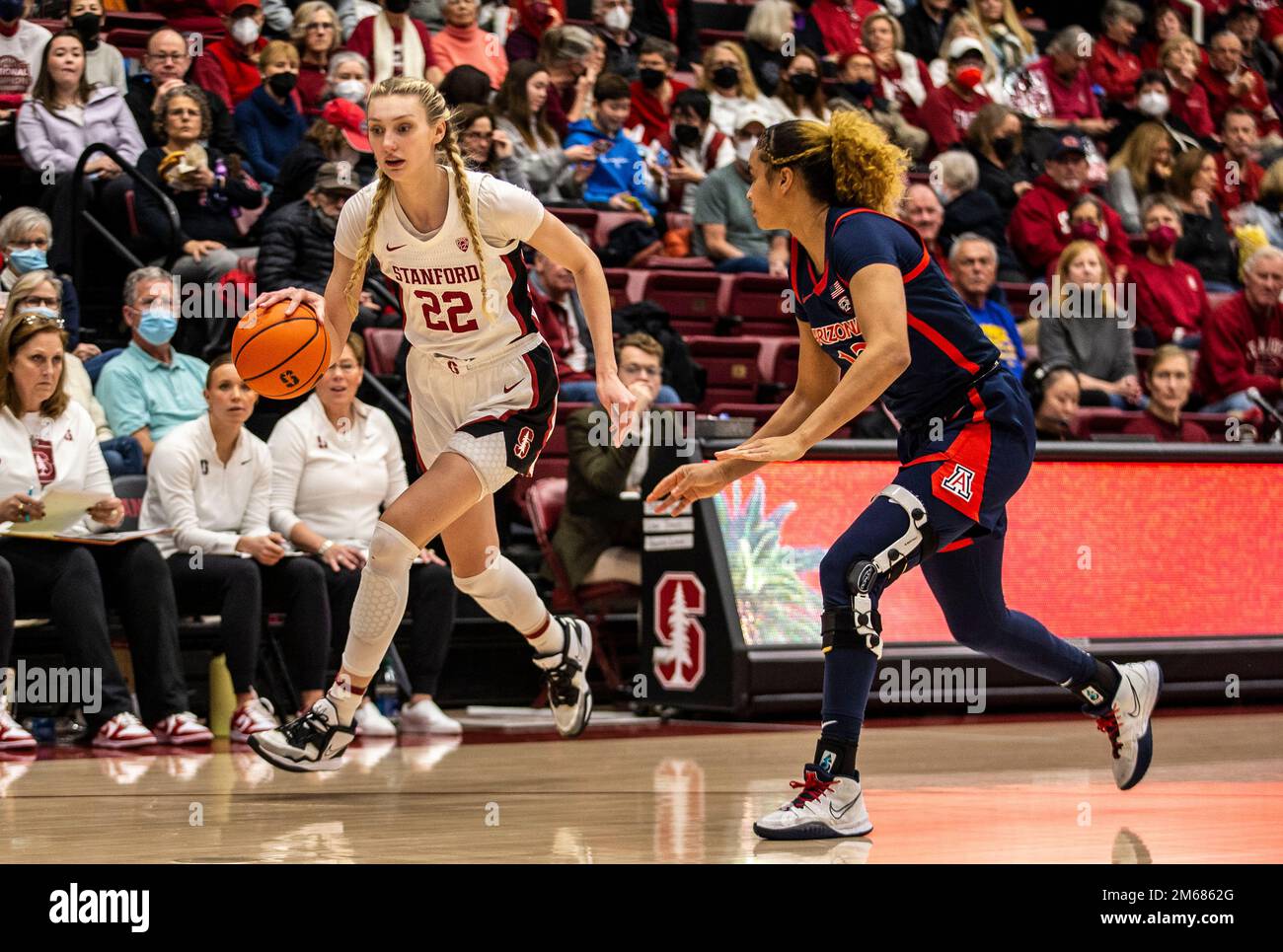 January 02 2023 Palo Alto CA, U.S.A. Stanford forward Cameron Brink (22 ...