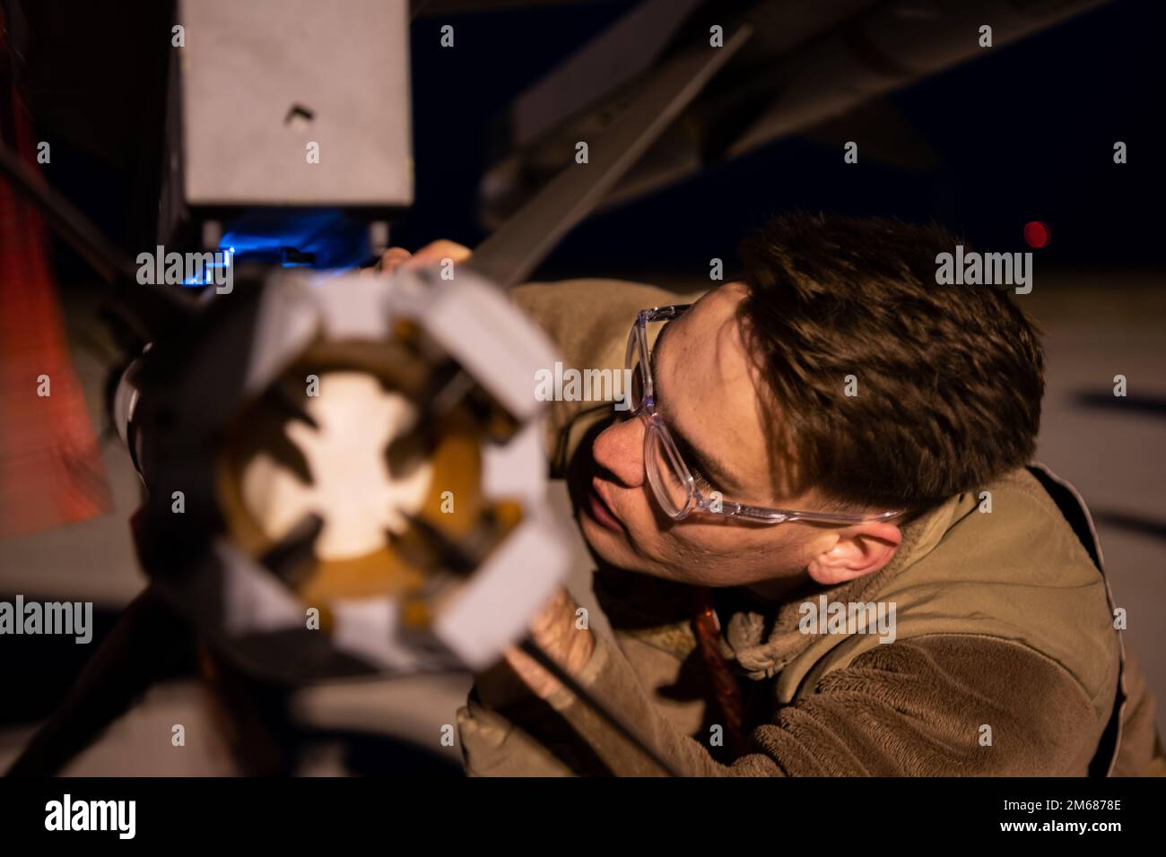 U.S. Air Force Staff Sgt. Devon Dempsey, 480th Expeditionary Fighter ...