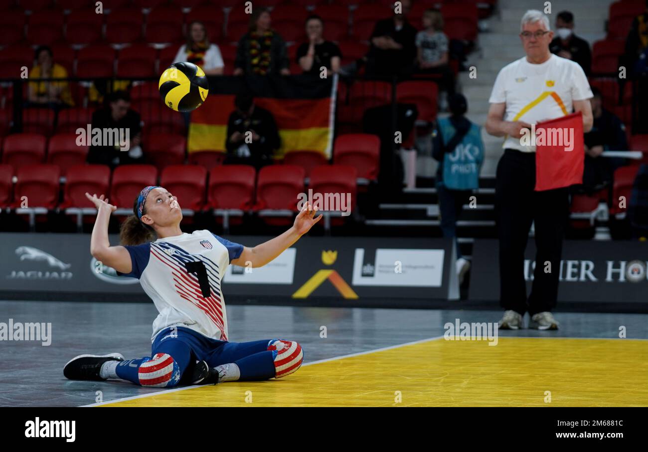 Retired U.S. Marine Corps Corporal Tisha Knickerbocker, Team U.S ...