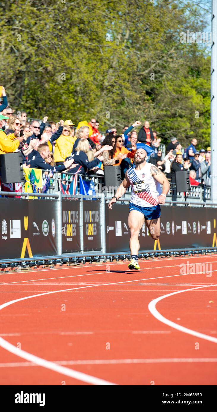 U.S. Air Force Staff Sgt. Matt Cable, Team U.S., sprints the 200 meter ...