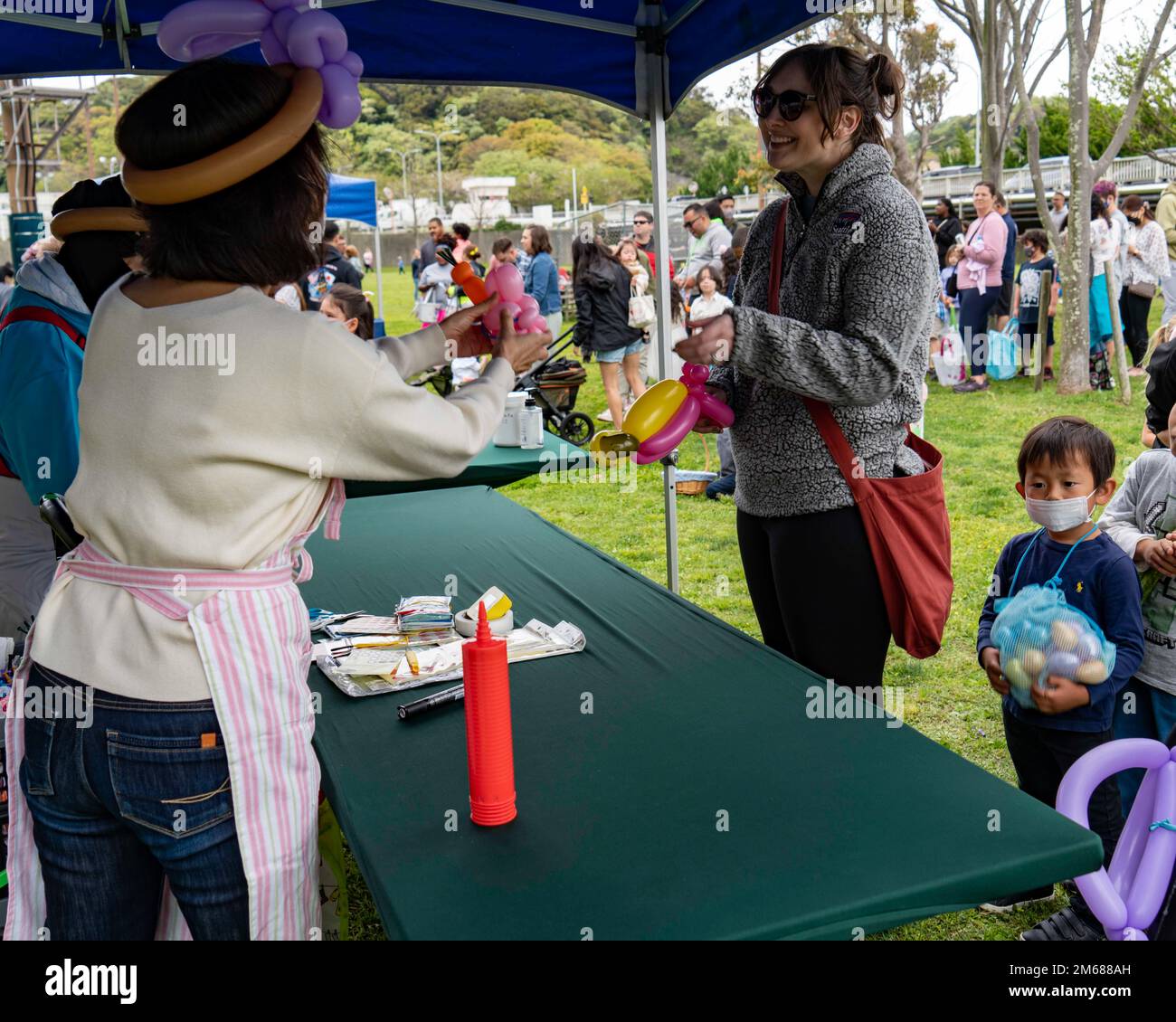 YOKOSUKA, Japan (Apr. 17, 2022) — Members of Commander, Fleet ...