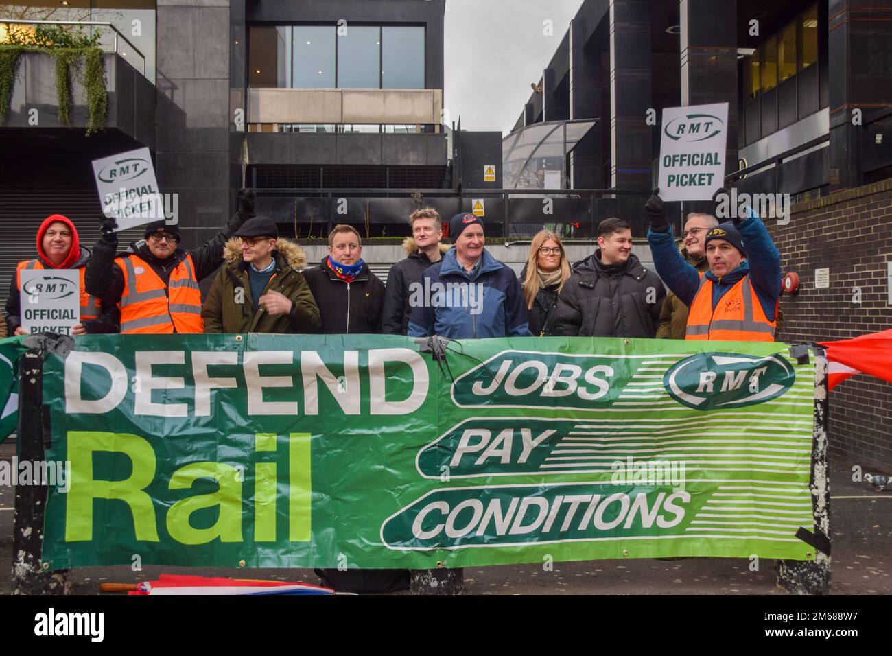Rmt official picket sign hi-res stock photography and images - Alamy