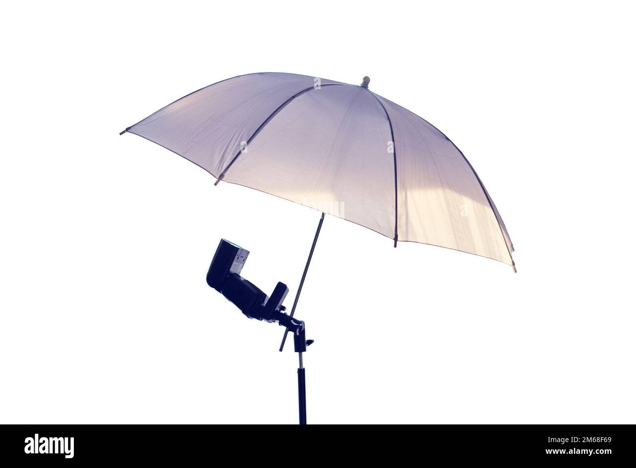 Umbrella and flash for the camera, isolated on a white background Stock ...
