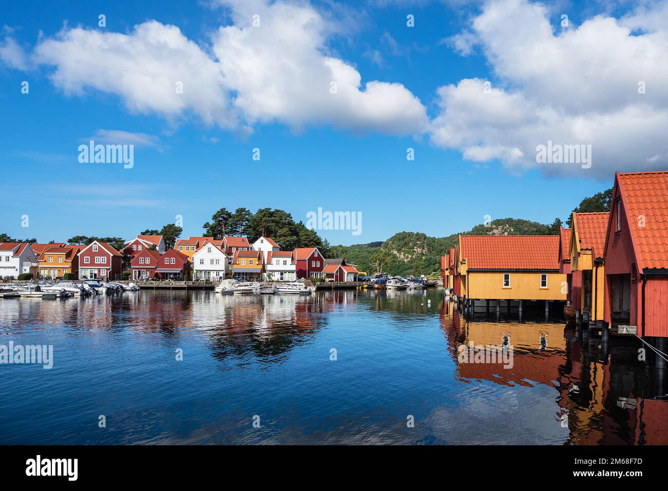 Bootshaus norwegen hi-res stock photography and images - Alamy