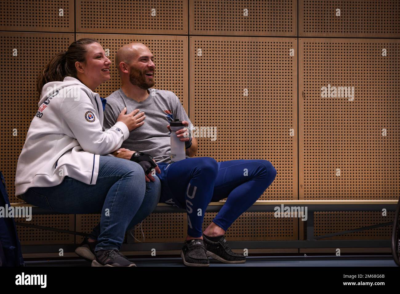 Retired U.S. Army Staff Sgt. Shawn Runnellis, shares a laugh with his ...