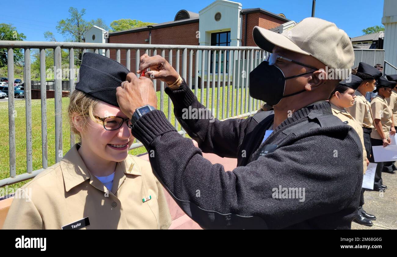 220419-N-LY580-1011 ALEXANDER CITY, Ala. (April 19, 2022) Benjamin ...