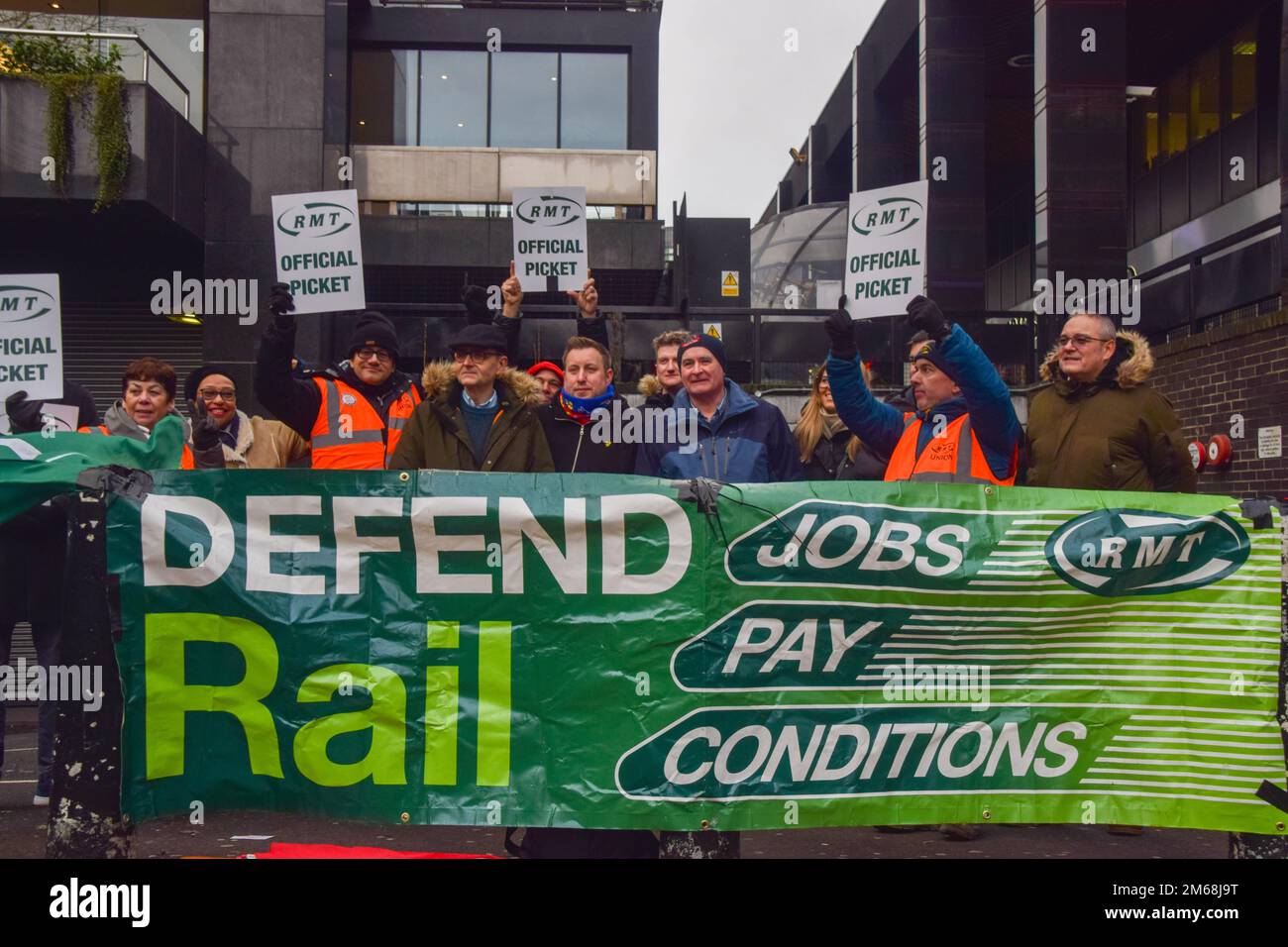 Rmt official picket sign hi-res stock photography and images - Alamy