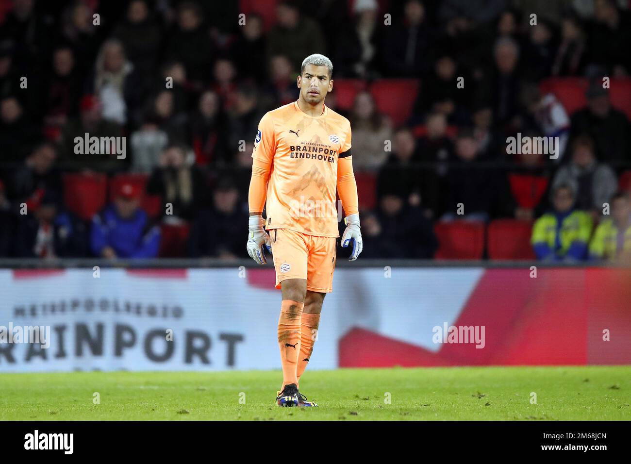EINDHOVEN - PSV Eindhoven goalkeeper Walter Benitez during the friendly ...